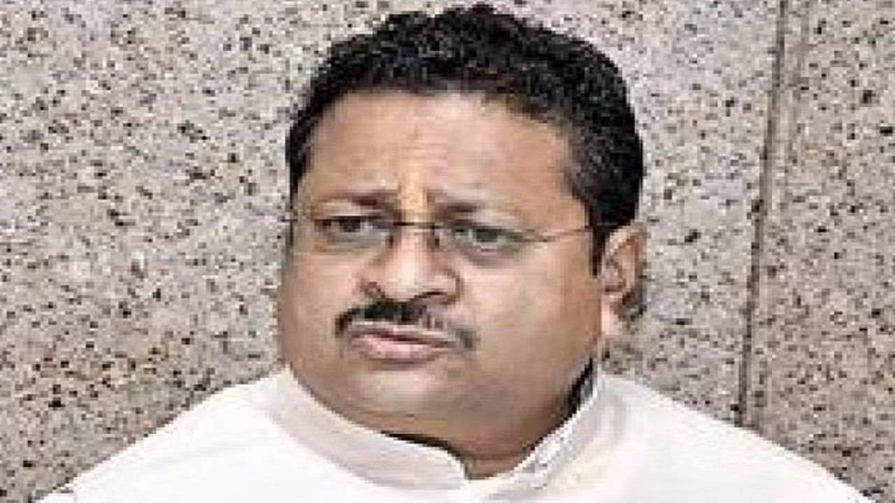 Narada Sanchara: ಛಲದೊಳ್ ಯತ್ನಾಳ್..! - Kannada News | Chaladol Yatnal..! - Vishwavani TV