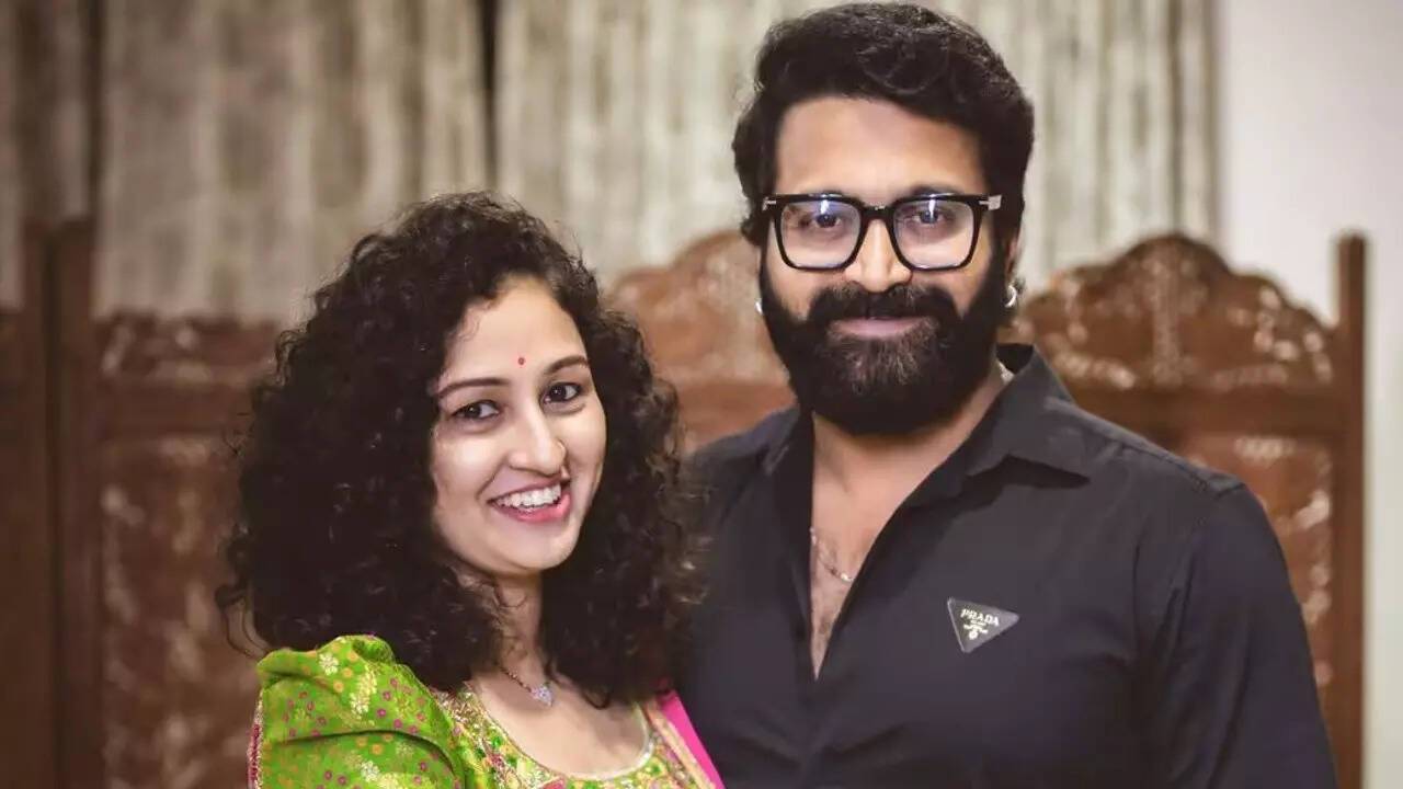 Pragathi Shetty: ರಿಷಬ್‌ ಶೆಟ್ಟಿ ಡ್ಯಾನ್ಸ್ ನೆನೆದು ಬಿದ್ದು ಬಿದ್ದು ನಕ್ಕ ಪತ್ನಿ ...