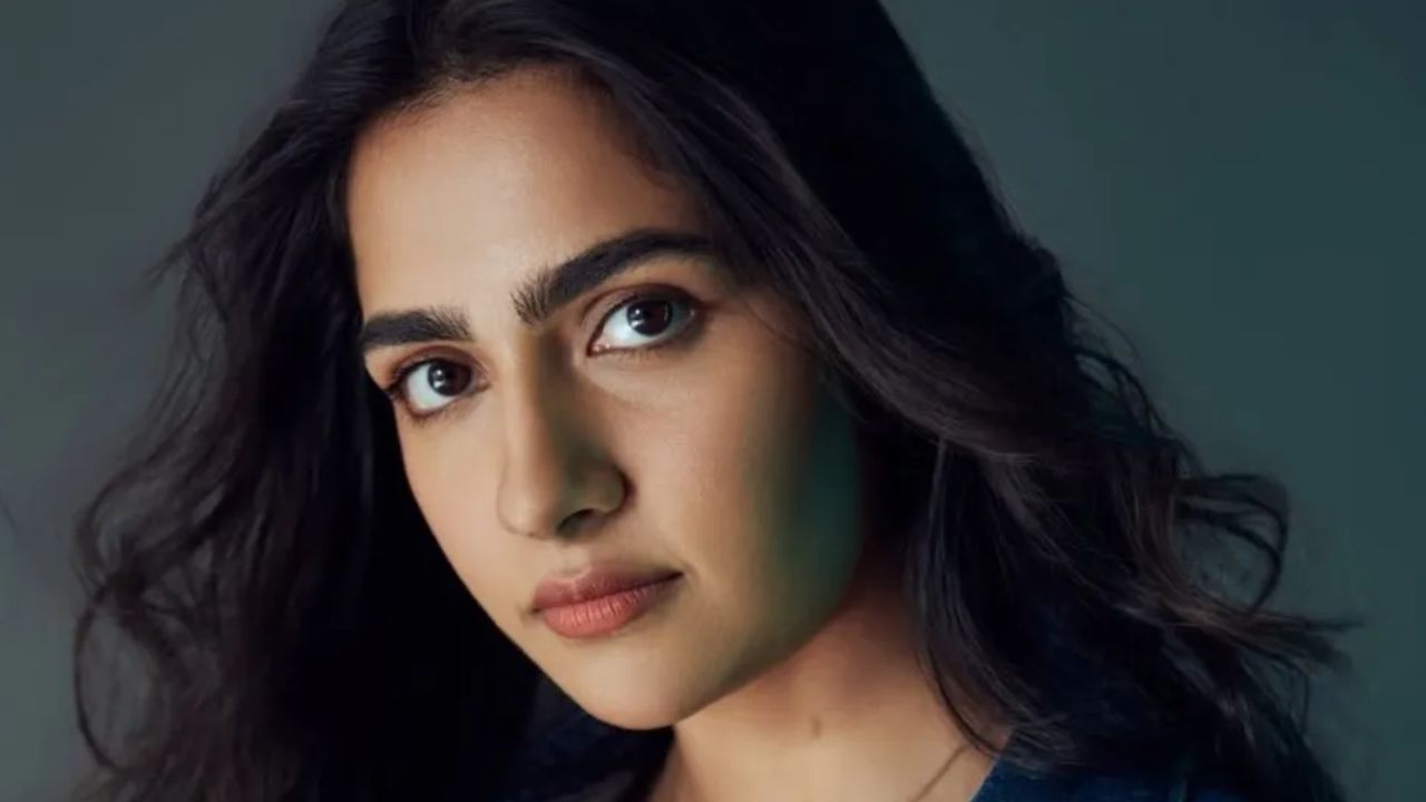 Rukmini Vasanth: ರುಕ್ಮಿಣಿ ವಸಂತ್ ಬಿಕಿನಿ ಫೋಟೋ ವೈರಲ್ ಪ್ರಕರಣ ; ಶಾಕಿಂಗ್ ...
