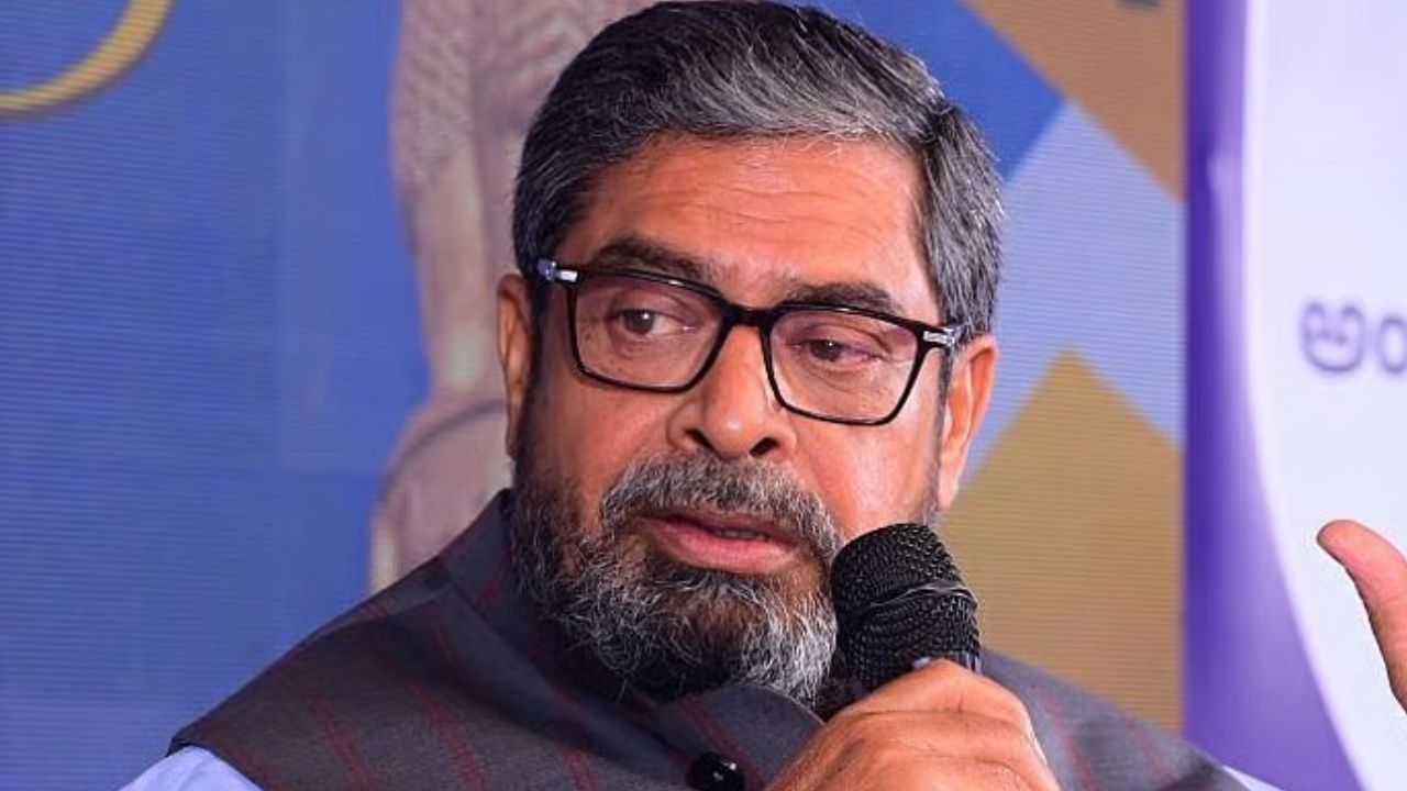 MLC Naseer Ahmed: ಸಾವಿರಾರು ಕೋಟಿ ಸಾಲದ ಹಿನ್ನೆಲೆ ಕಾಂಗ್ರೆಸ್ ನಾಯಕ ನಸೀರ್ ...